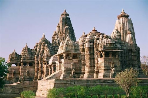 Amazing World: The Greatest Temples of the World